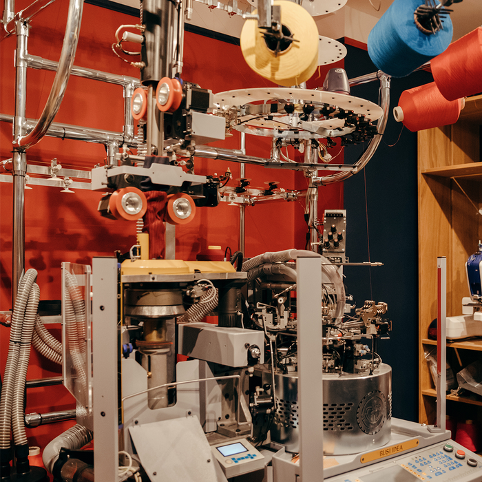 My red socks: Luxury men’s socks – Mes Chaussettes Rouges