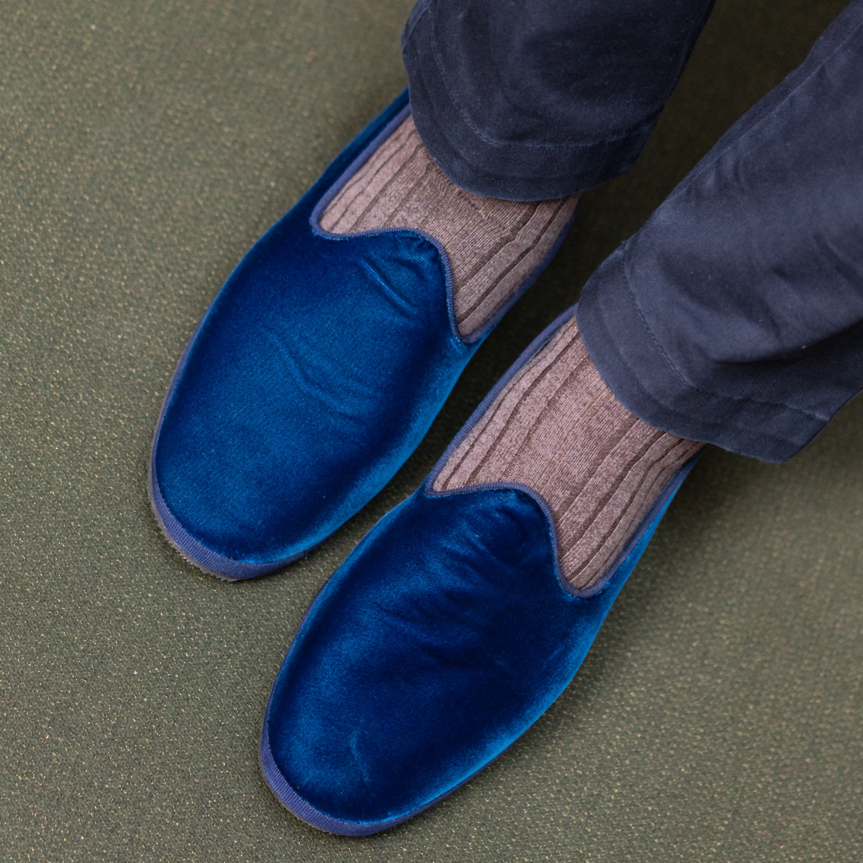Furlanes en velours bleu marine pour homme - Mazarin – Mes Chaussettes ...